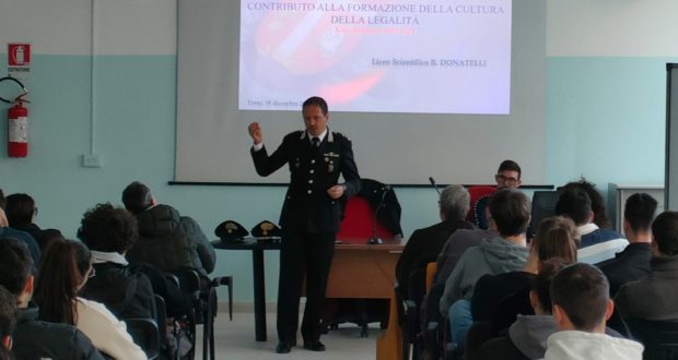Terni, Cultura della legalità: i Carabinieri incontrano gli studenti ...